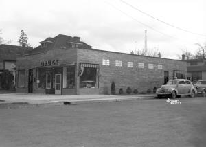 Elk Drug Store, 1940