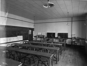 Classroom during WWII, 1941