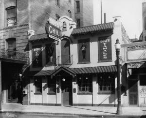 Bob's Chili Parlor, 1927